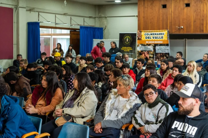 Fue todo un éxito la 1ra Expo Miel en Necochea | TSN Necochea